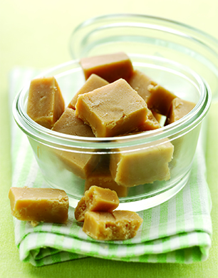 Clotted Cream Fudge - StyleNest