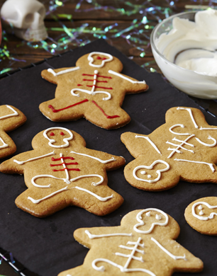 Gingerbread Skeletons - StyleNest