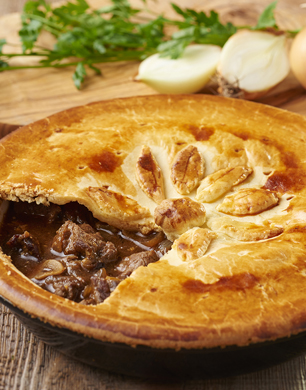 STEAK AND ALE PIE - StyleNest