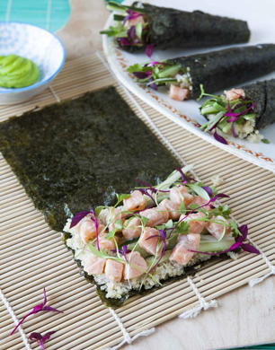 Salmon hand rolls - StyleNest