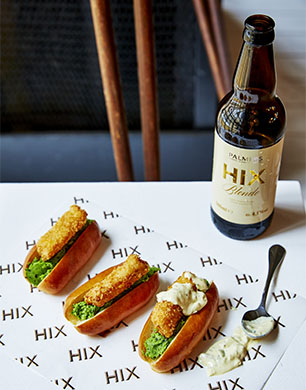 FISH DOGS WITH TRACKLEMENTS CREAMY TARTARE SAUCE - StyleNest