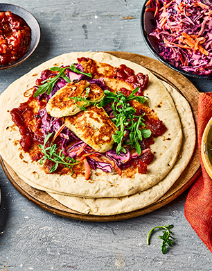Halloumi Flatbread with Tracklements Tomato & Chilli Chutney | StyleNest